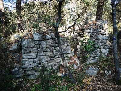 Le sentier des pierres sèches