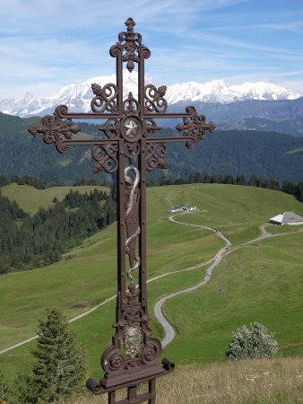 La croix de fer et la croix des frêtes