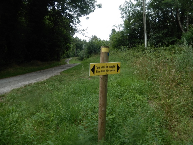 Le tour du lac de Laprade